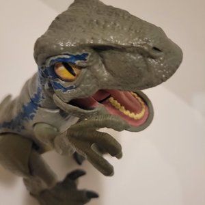 Jurassic World | Toys | Jurassic World 28 Primal Pal Blue Velociraptor ...